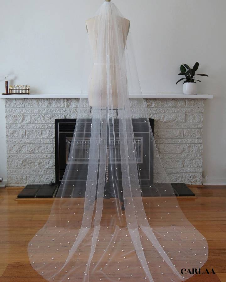 Voile de mariée avec perles – CARLAA